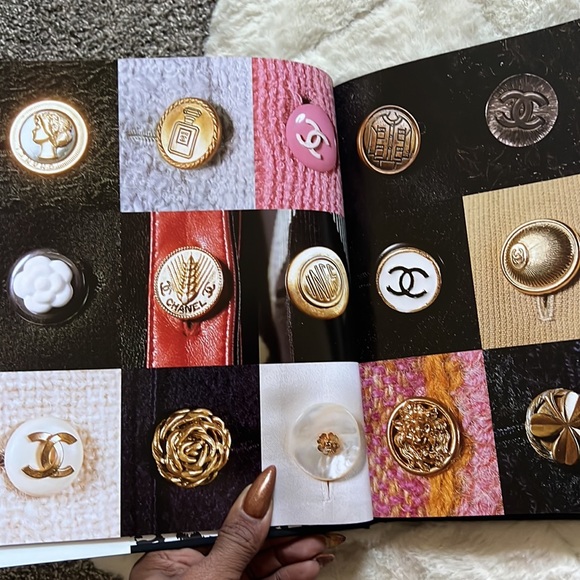 CHANEL | Accents | Chanel Tablebook | Poshmark
